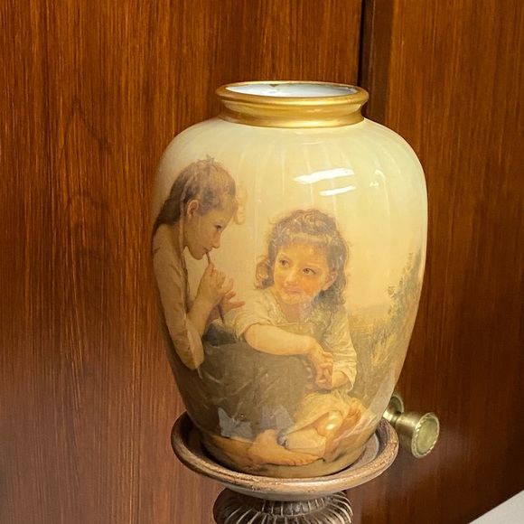 Home Interiors | Accents | Vintage House Of Lloyd Porcelain Sisters ...